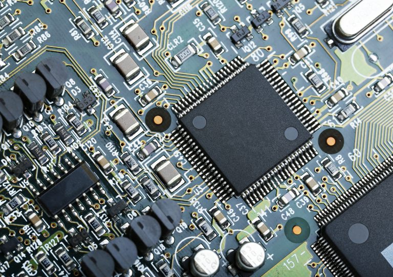 Why Developers Should Choose Zephyr Rtos Byte Lab • Iot Development